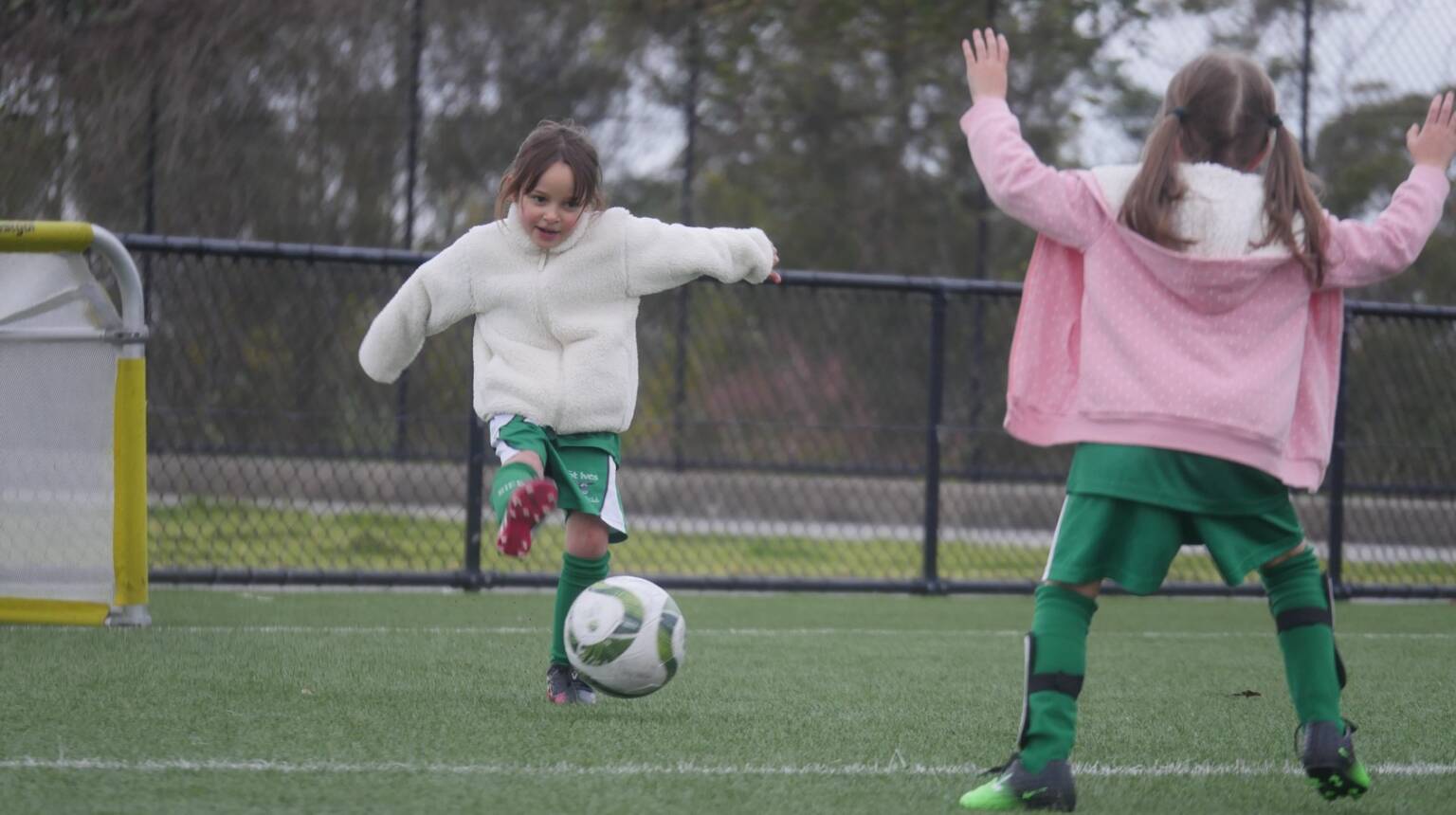 WOMEN'S SOCIAL FOOTBALL PROGRAM - Northern Suburbs Football Association